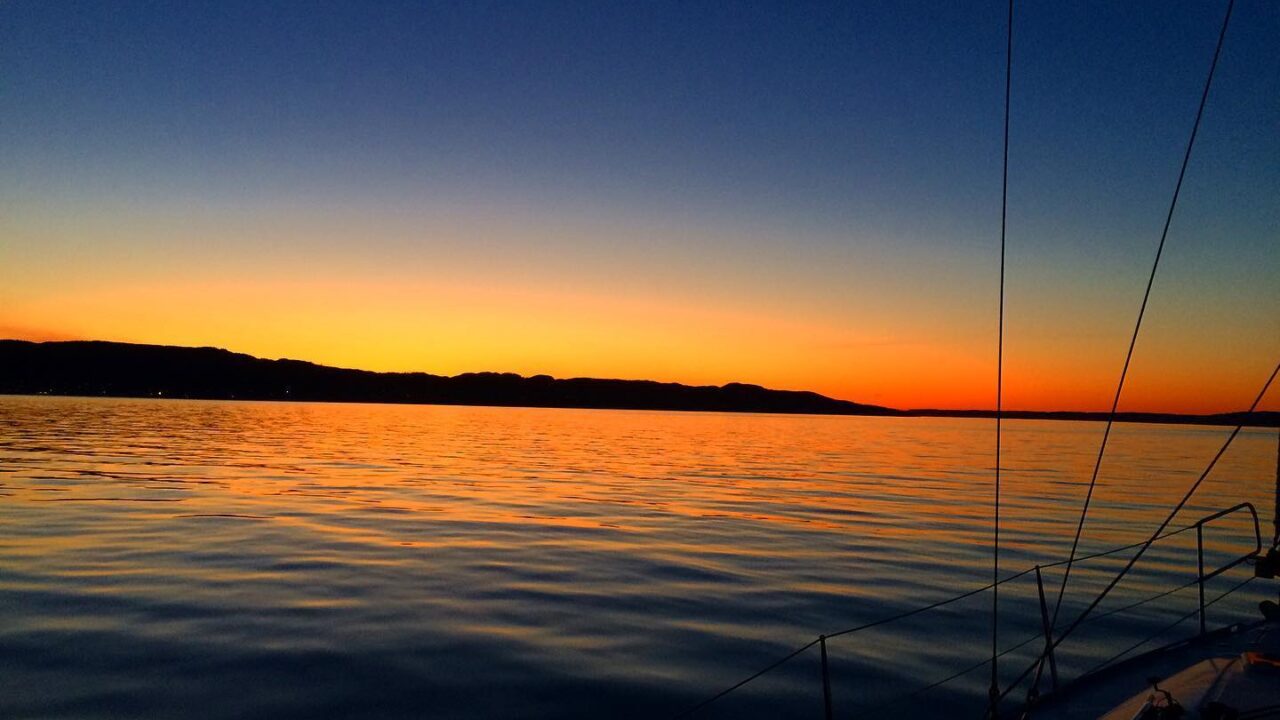 Best Sailboats to Singlehand - Better Sailing